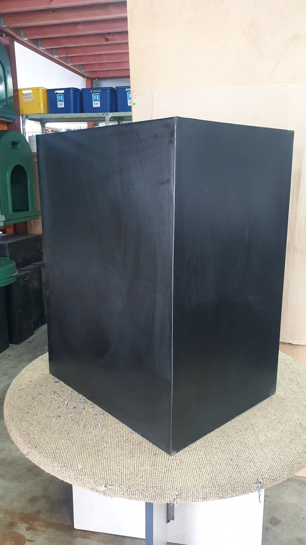 350 Litres (920 x 705 x 540) +/- – Kiwi Tanks