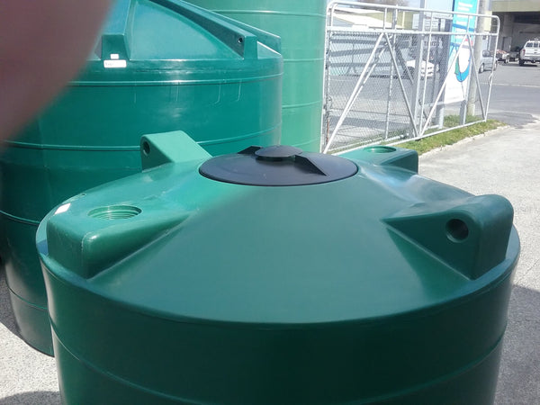 300 Litre Plastic Water Storage Tank – Kiwi Tanks